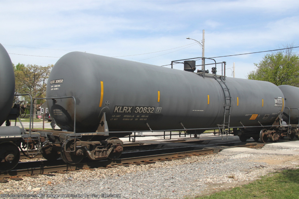 KLRX 30832 - Koch Rail